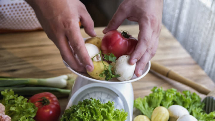 Peser ses aliments en musculation : Est ce important