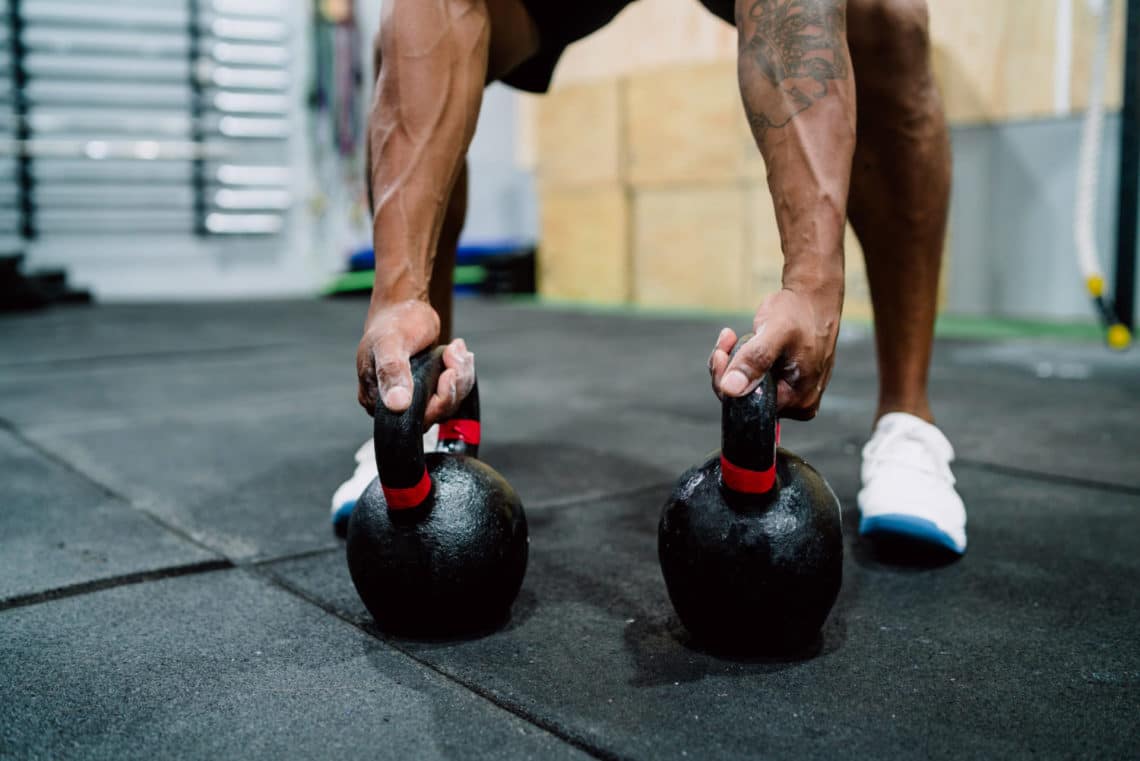 Kettlebell swing : un exercice complet et efficace