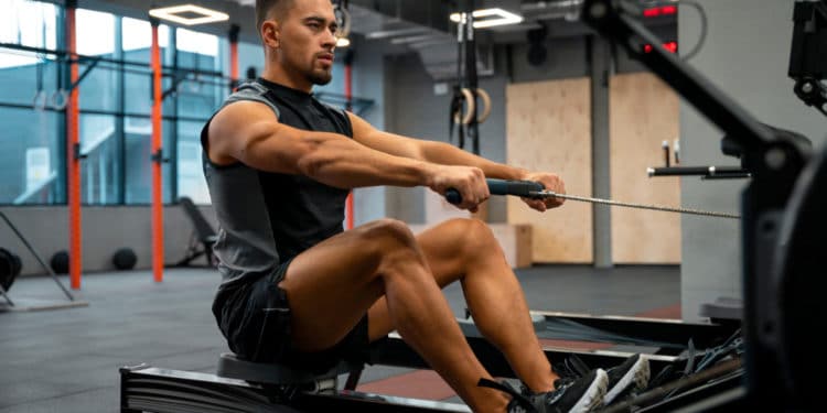 Tirage bûcheron : obtenez un dos massif et musclé
